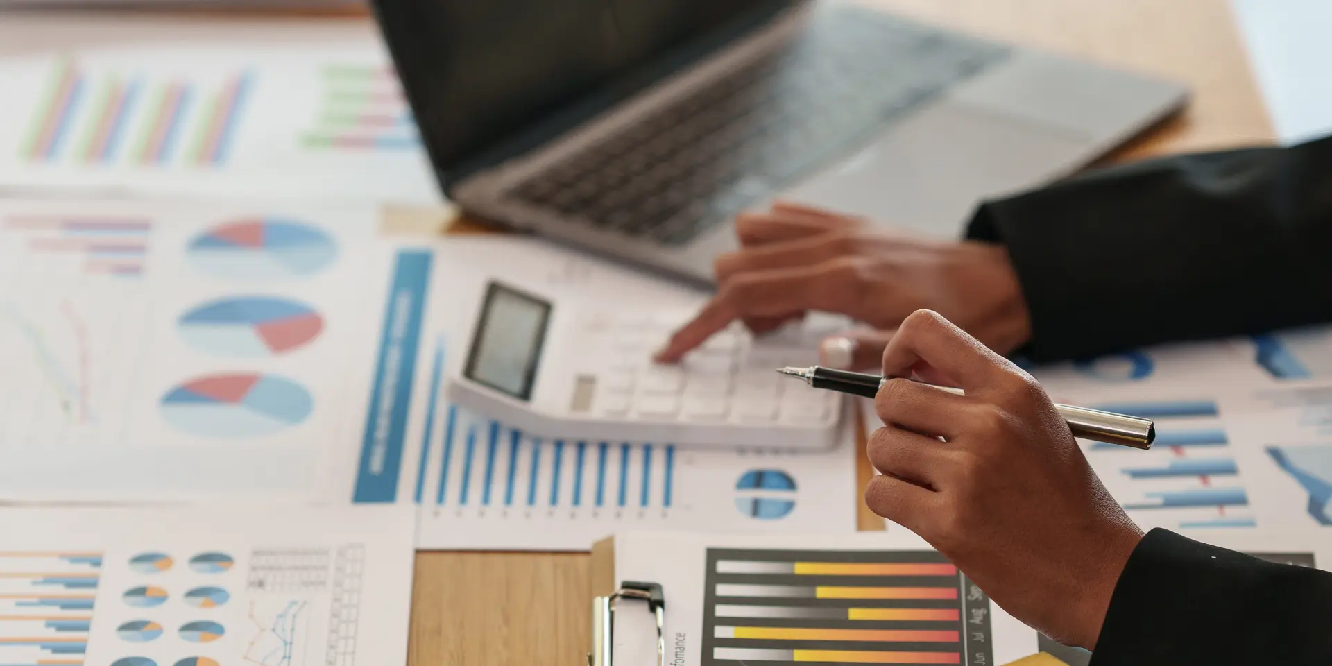 ¿Qué es la liquidez financiera y por qué es importante considerarla?